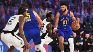 What is a Screen in Basketball? A Definitive Guide