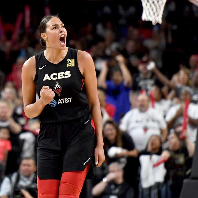 11 Tallest WNBA Players: Current and Historically