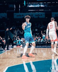 15 Most Famous Light Skin NBA Basketball Players